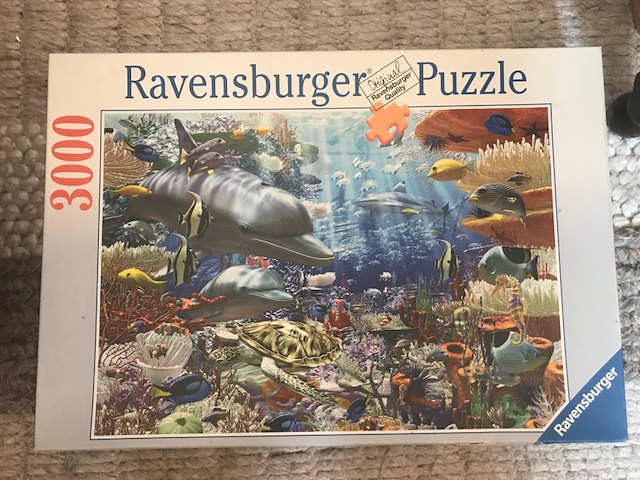 PUZZLE RAVENSBURGER 3000 DELOVA