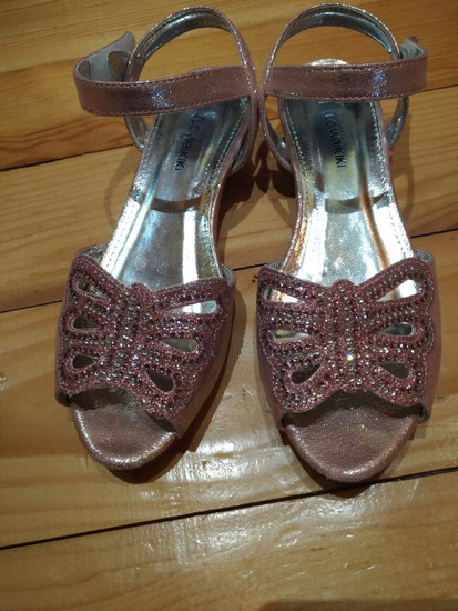 Sandale za devojčicu