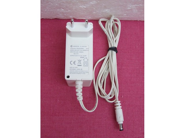 Honor AC adapter 12V 2.5A ORIGINAL od 30W + GARANCIJA!