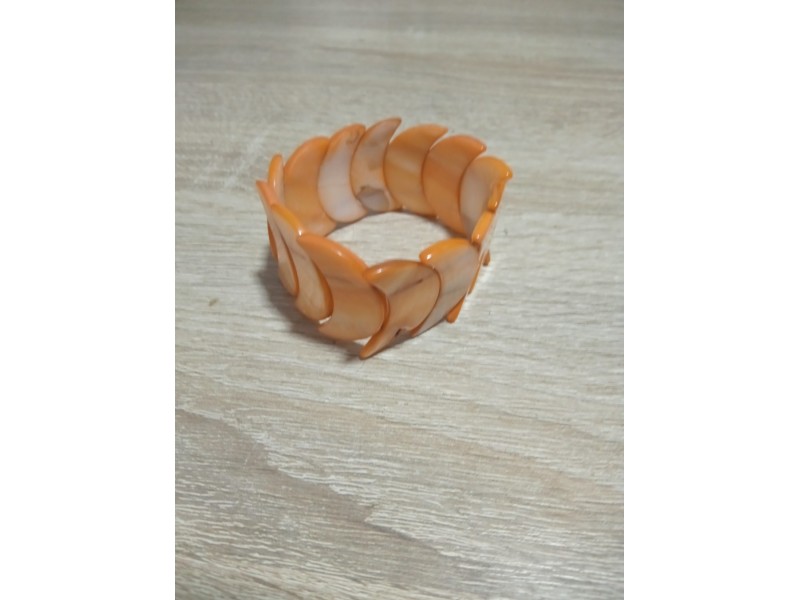 OD SEDEFA-ATRAKTIVNA