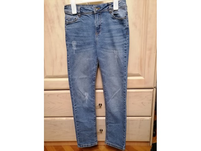 FARMERKE SKINNY 9-10  KAO NOVE