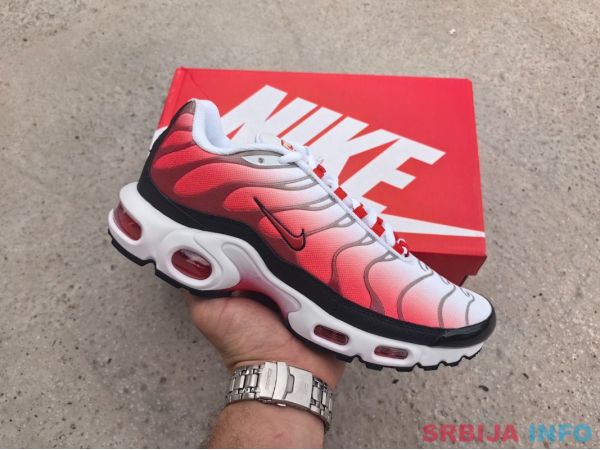 Nike Air Max Plus GS Fire