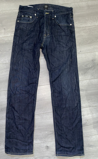 Boss muske pantalone 31/34