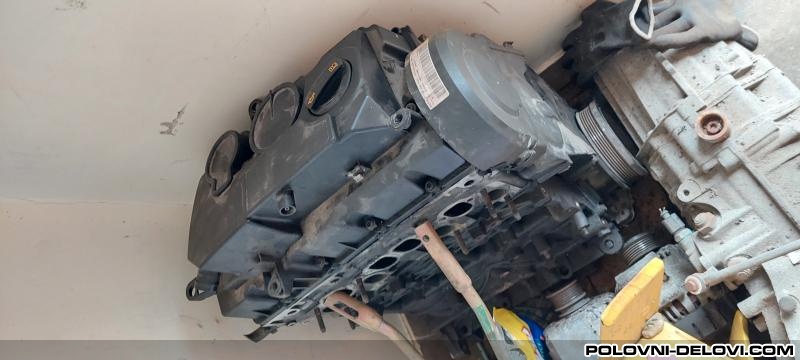 Volkswagen Passat B6 2.0 8v BMP Motor I Delovi Motora