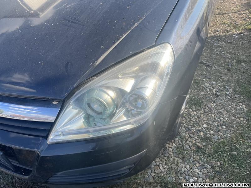 Opel Astra Far Levi Desni Svetla I Signalizacija