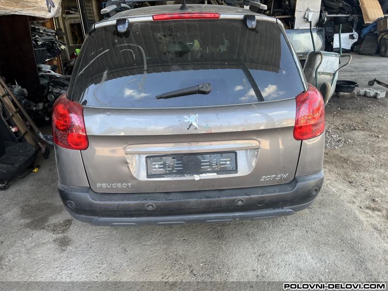 Peugeot 207 Polica U Gepeku Enterijer