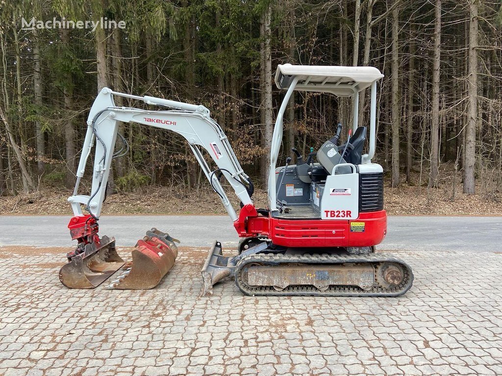 Takeuchi TB 23R mini bager