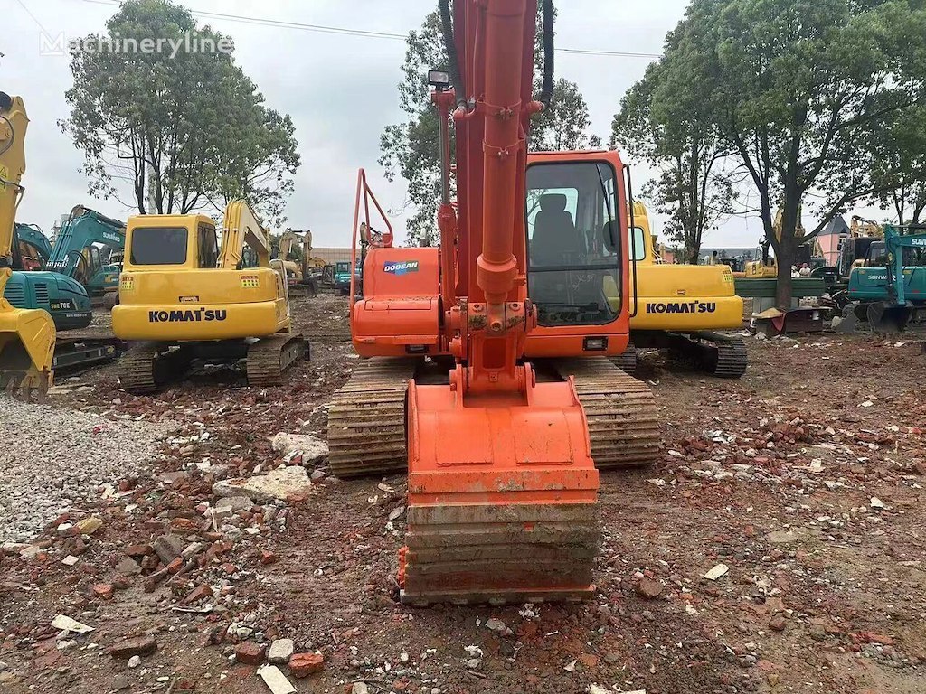 Doosan DH150LC-7 bager guseničar