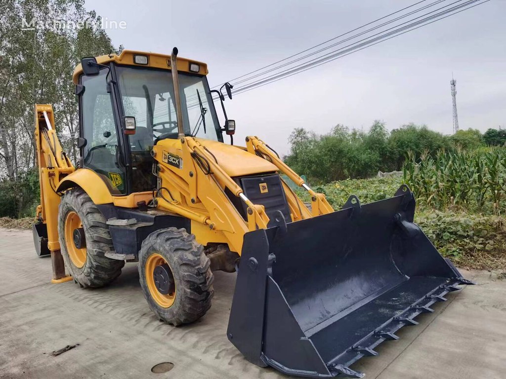 JCB 3CX bager-utovarivač