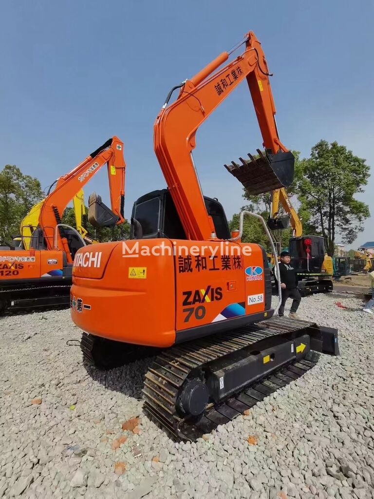 Hitachi ZX70 bager guseničar