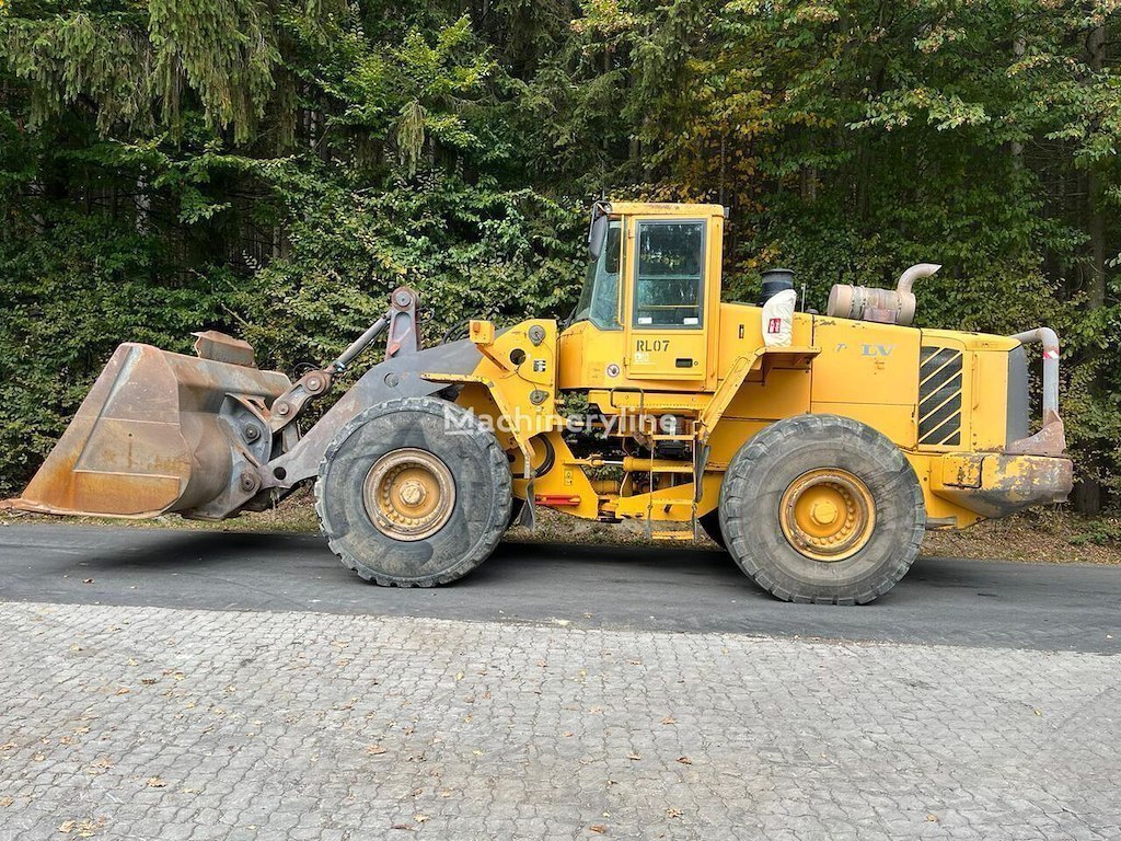 Volvo L 180 E prednji utovarivač