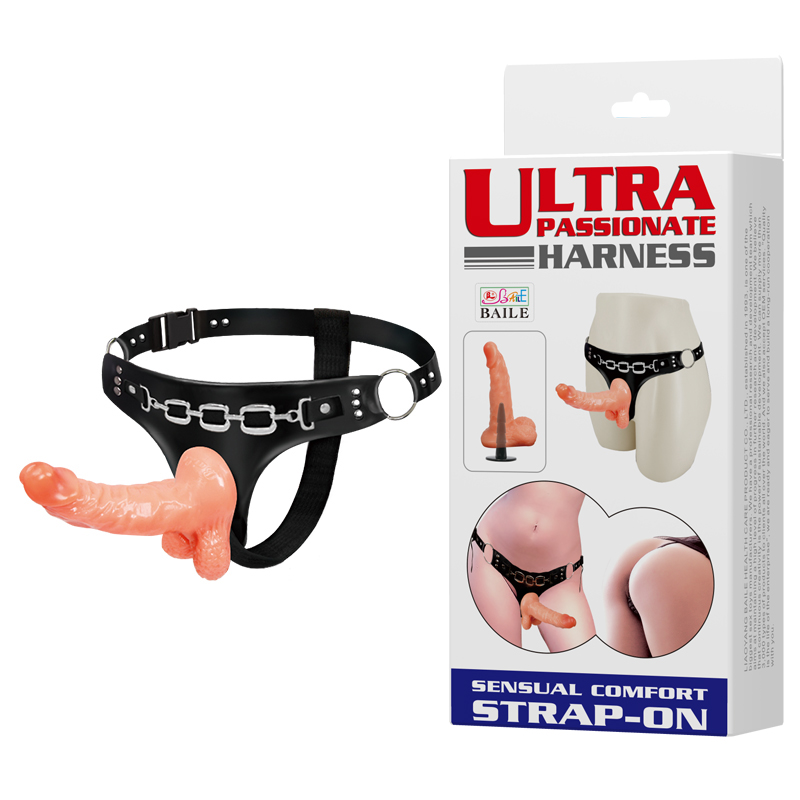 Passionate ultra strap on