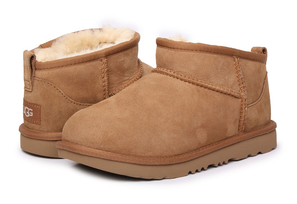 UGG Plitke čizme - Classic Ultra Mini