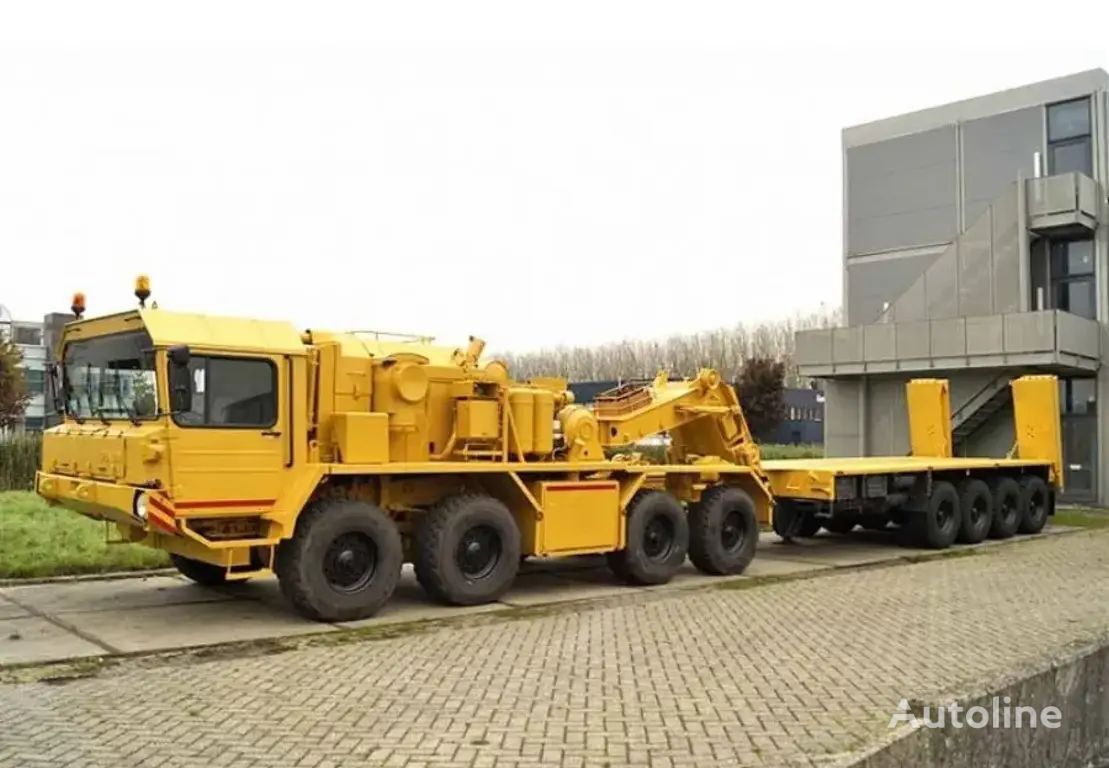 Kässbohrer SLT 50 2 ( 40x IN STOCK ) HYDRAULIC RAMPS 2x 20TONS WINCH - LOAD poluprikolica sa niskom platformom