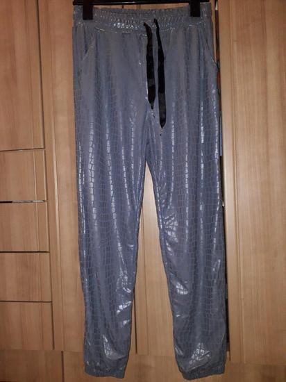 Plavo sive pantalone