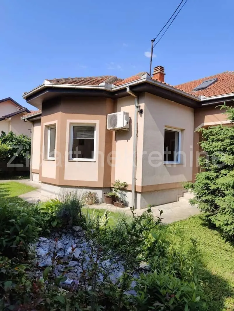 Prodaja, kuća, 147m2, Surčin, Beograd