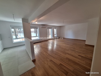 NOVI BEOGRAD ,TOŠIN BUNAR ,104m2 , (T) ,326464e