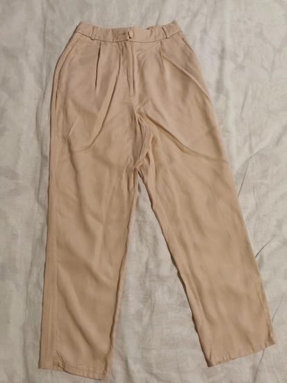 Elegantne pantalone SNIZENO