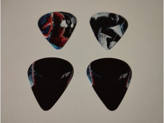 Spiderman Marvel trzalice za gitaru