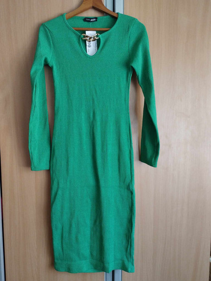 Zelena bodycon haljina sa etiketom