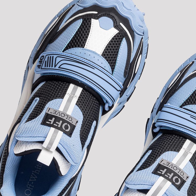 Off-white patike