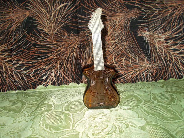 Avon Electric Guitar - stara boca od parfema