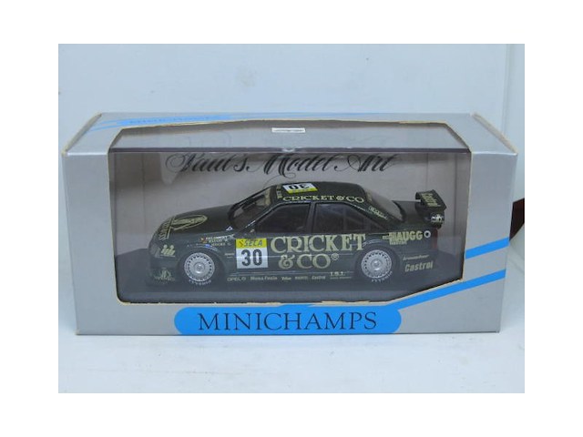 1:43 minichamps opel omega