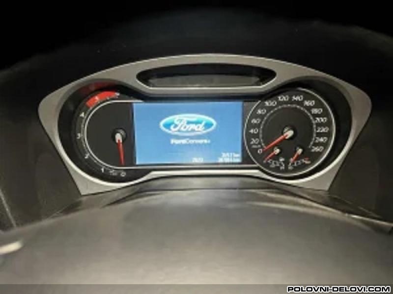 Ford S-Max Enterijer