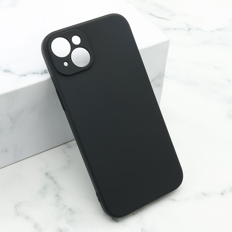 Futrola Soft Silicone za iPhone 15 Plus (6.7) crna