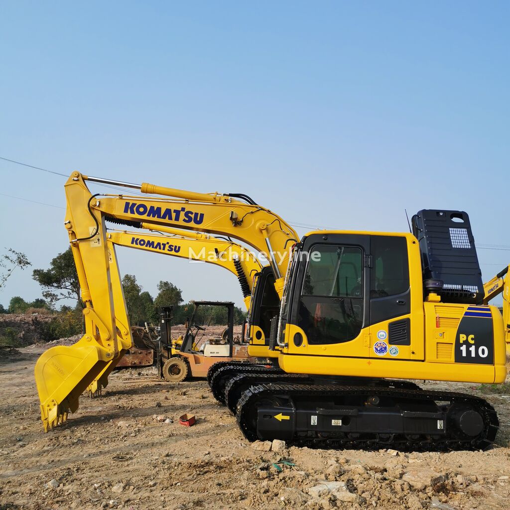 Komatsu PC110-8M0 bager guseničar