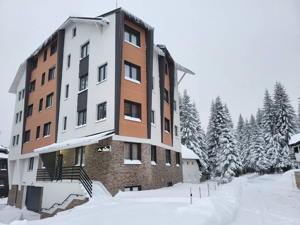 Apartman "Ivony" u vili Montana