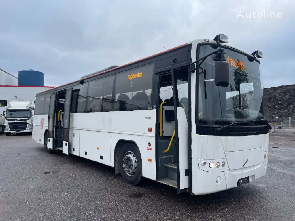 Volvo 8700 45 PAIKKAA / INVANOSTIN / EURO 5 prigradski autobus