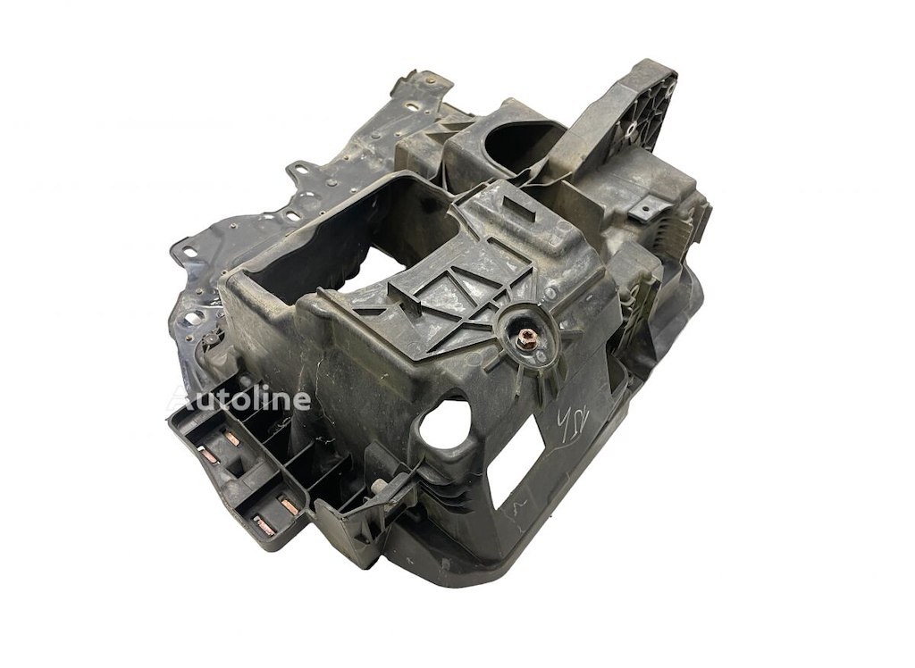 Headlight Bracket, Left MAN TGX 26.440 (01.07-) 81416106759 za MAN TGL, TGM, TGS, TGX (2005-2021) tegljača