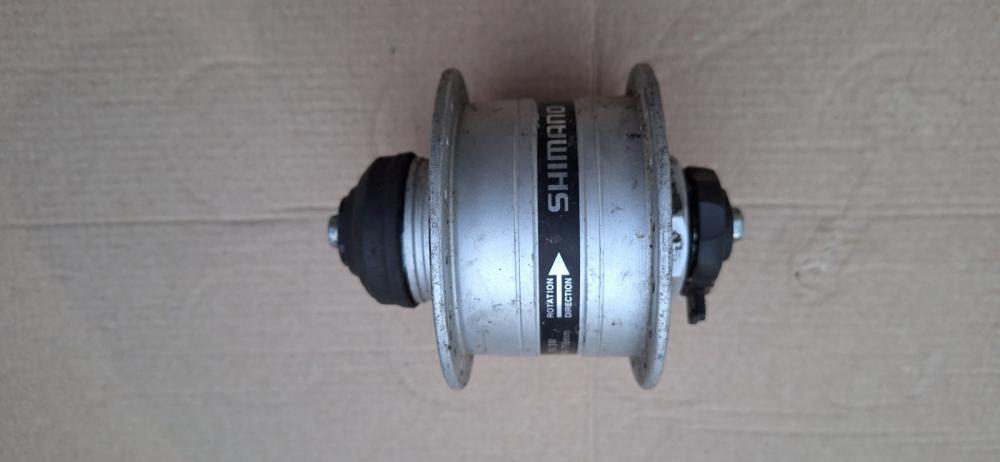 Dinama Shimano DH-3D35 disk