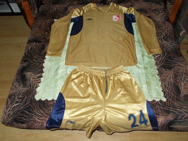 FK Radnicki Niš - originalni Beltona dres - L velicina -   (51039161)