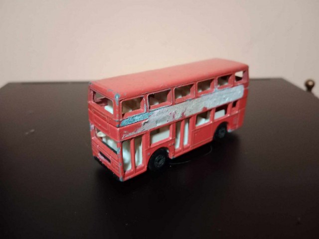 LONDON BUS MATCHBOX - LEYLAND TITAN (1981.)