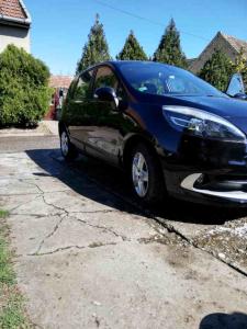 NA PRODAJU RENAULT SCENIC 2012.