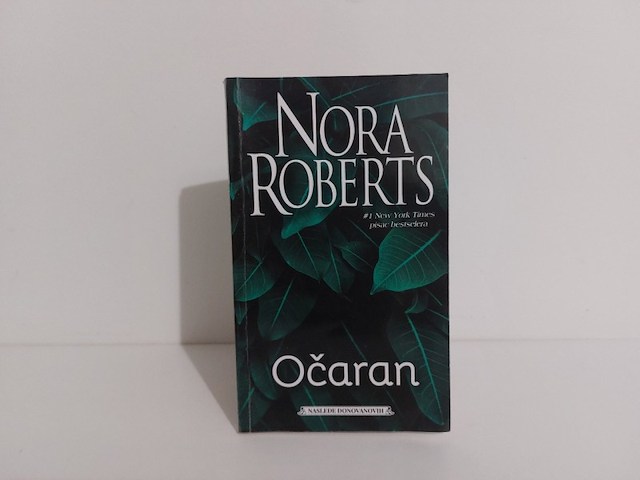 Očaran  - Nora Roberts