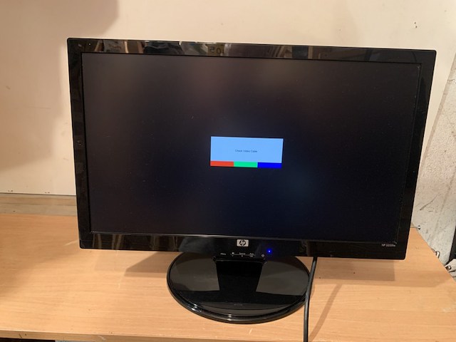 Monitor HP S2231a