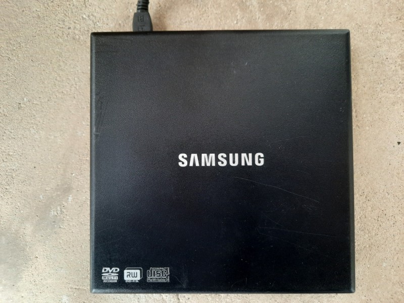 Samsung SE-S084