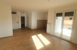 Prodajem Stan-Apartman, Loznica