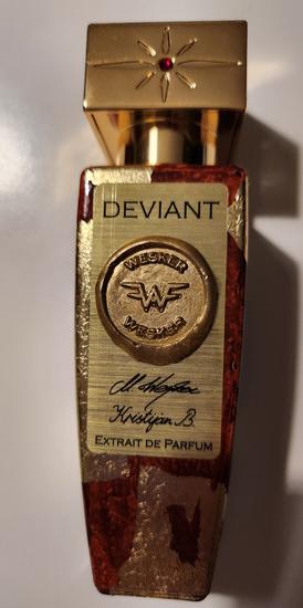 Deviant Wesker extrait de parfum