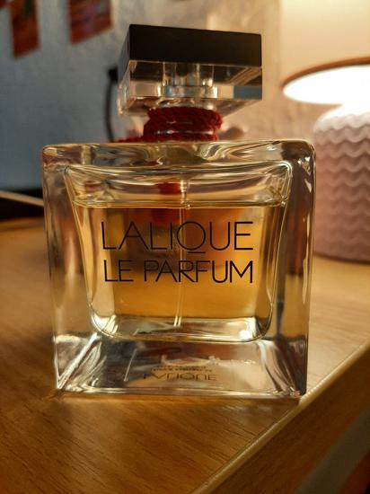 Lalique Le Parfum- snižen, nova cena 8000 din