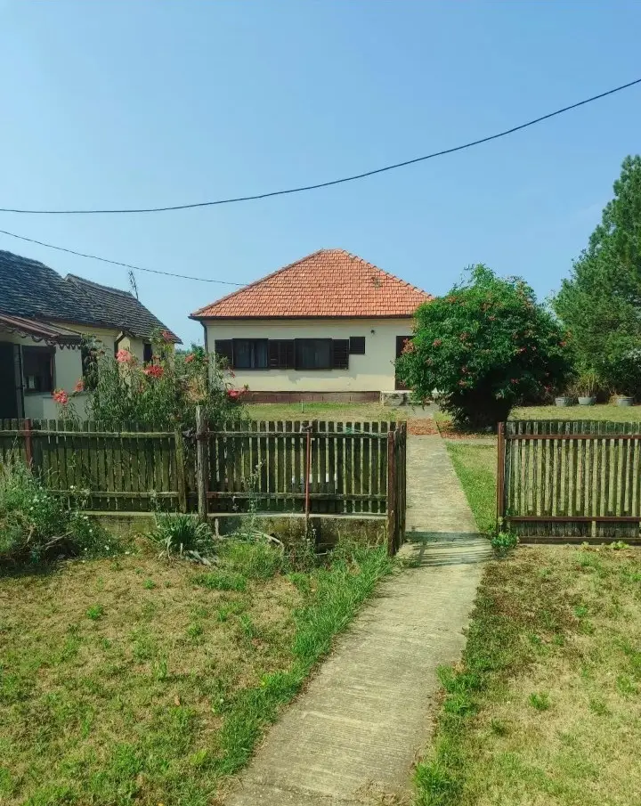 Kuća, Mačvanski, 2.0 soban, 81m²