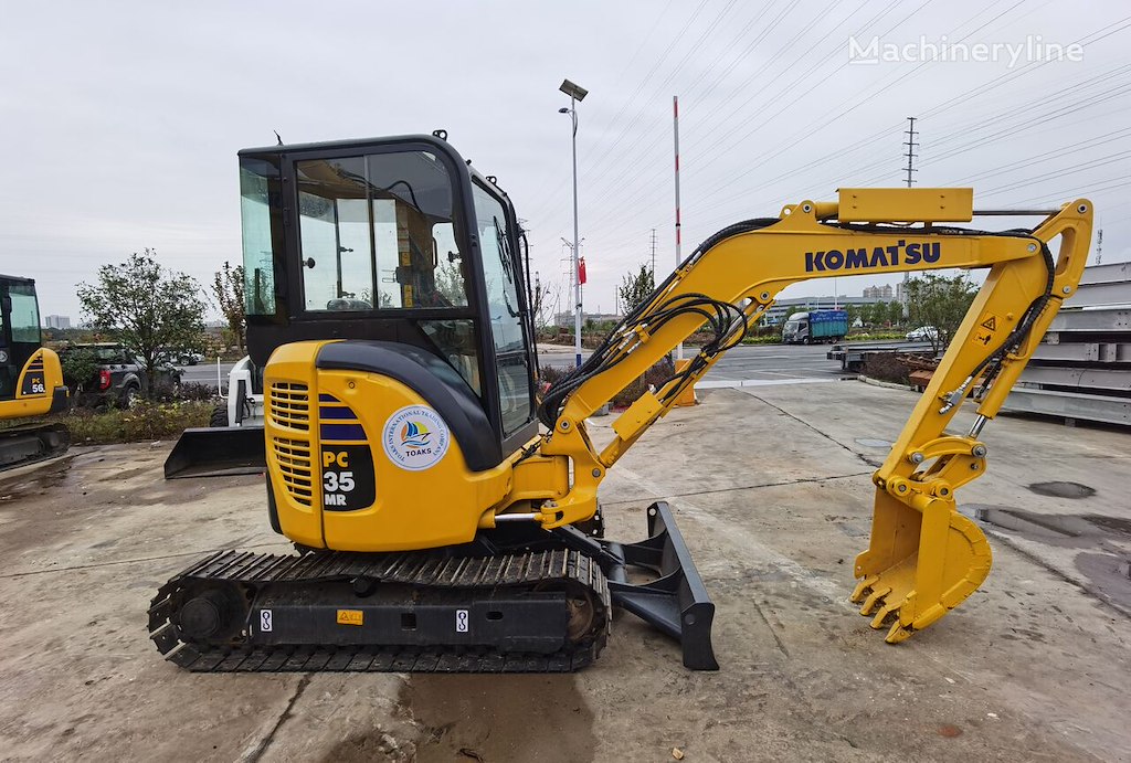 Komatsu PC35 mini bager