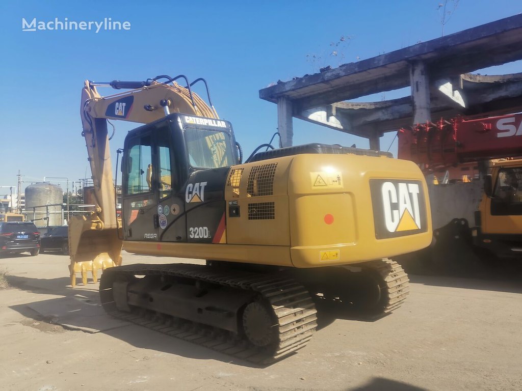 Caterpillar 320D bager guseničar