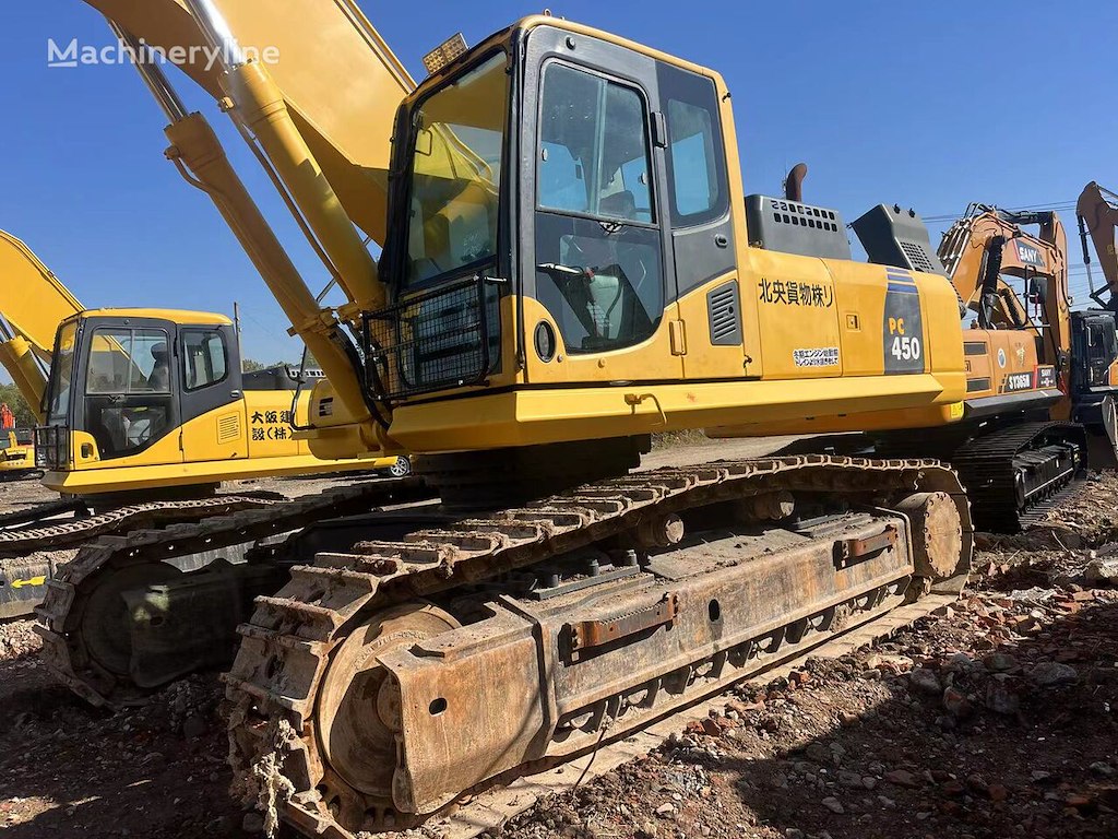 Komatsu PC450-8 bager guseničar