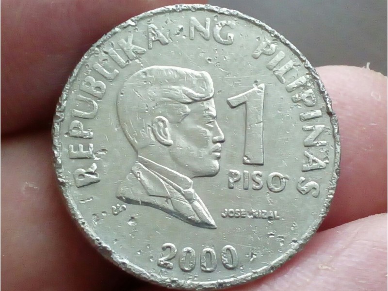 Filipini, 1 piso 2000