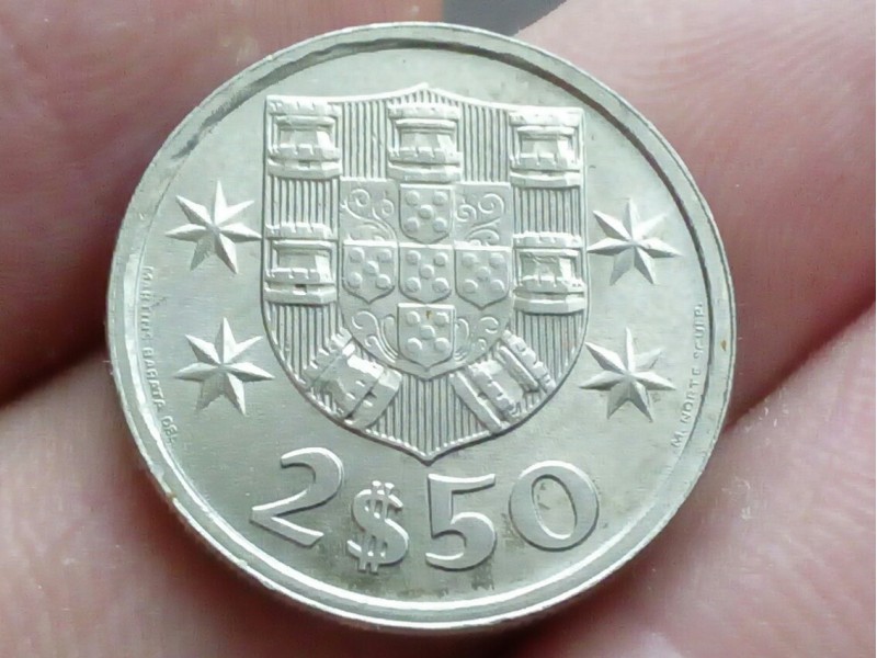 Portugal, 2,5 eskudo 1977