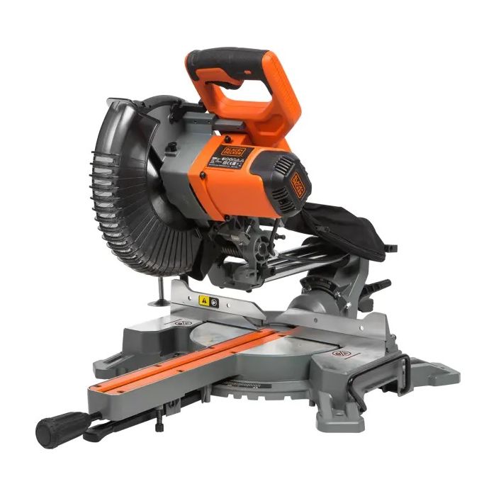 BLACK&DECKER BES700-QS POTEZNI GER ZA DRVO 1.600W